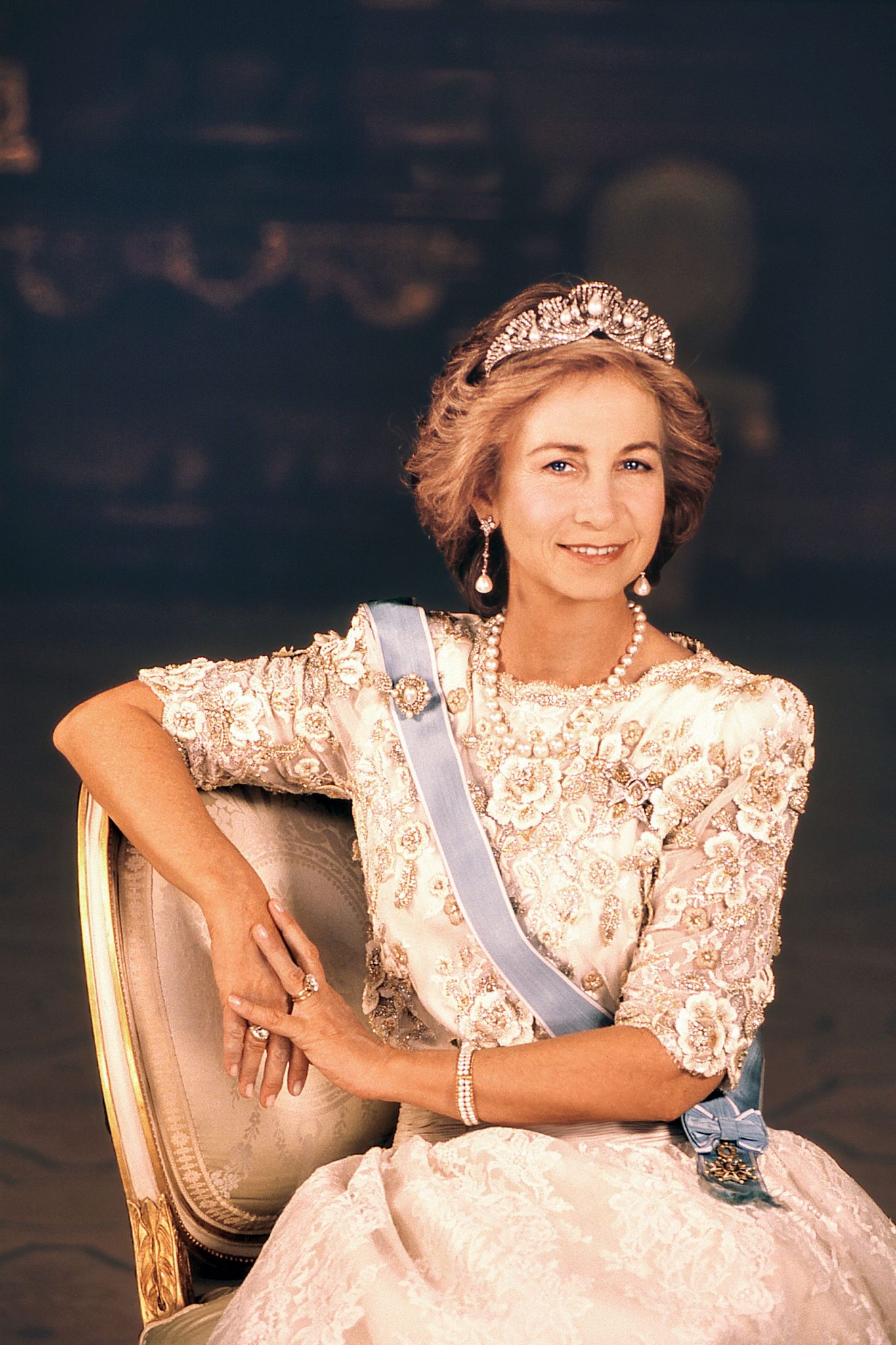 Abrimos el archivo de Sylvia Polakov, la fotógrafa favorita de la reina ...